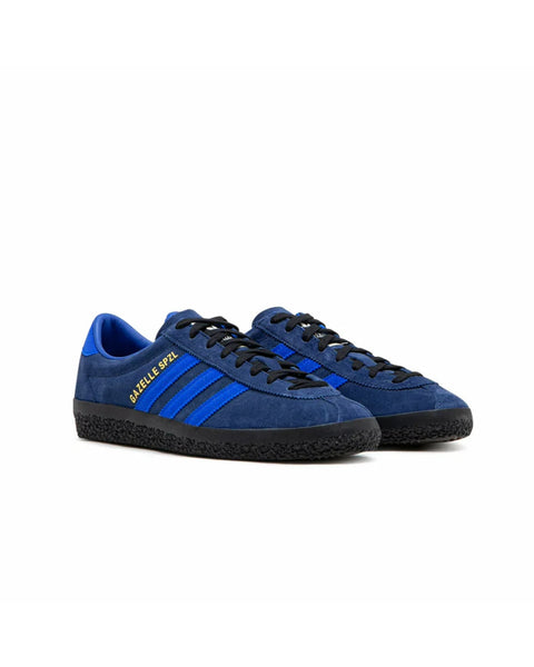 SNEAKERS – HEADQUARTER